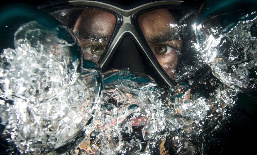 Compensating for something with all those tanks? - H2O Divers Dahab